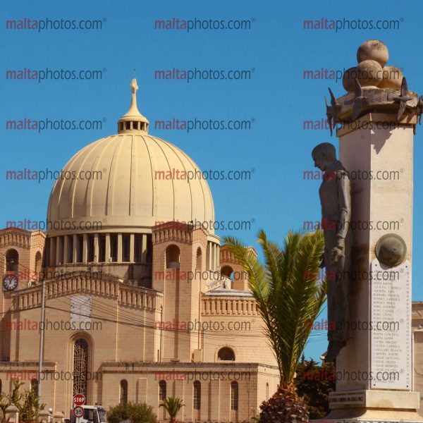 Qormi Monument - Malta Photos