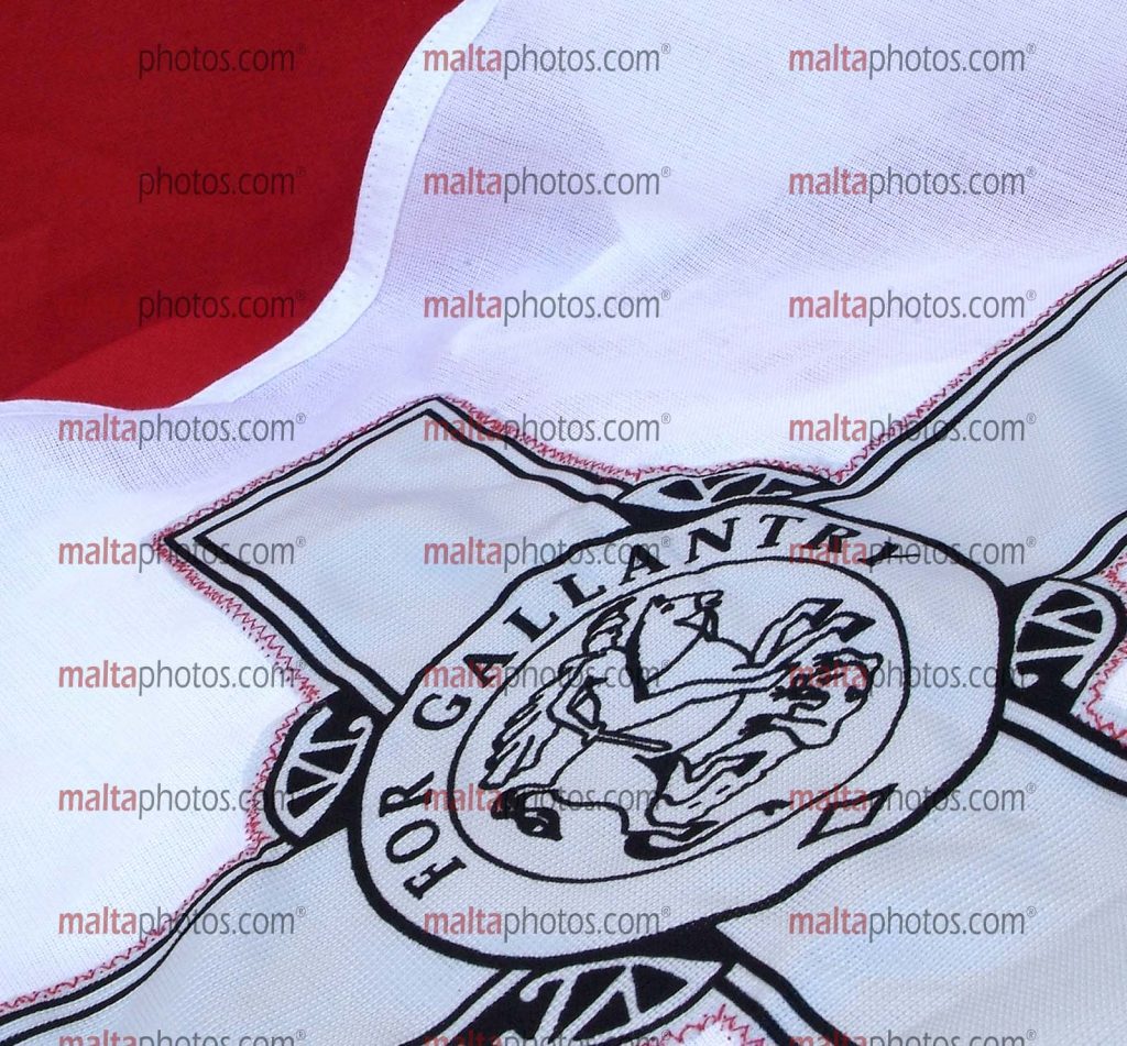 Flags Malta George Cross Gallantry GC - Malta Photos