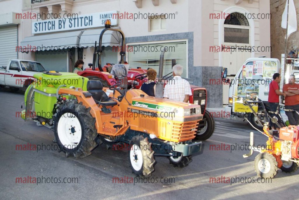 Mgarr Farming Machinery Vehicles Tractors - Malta Photos