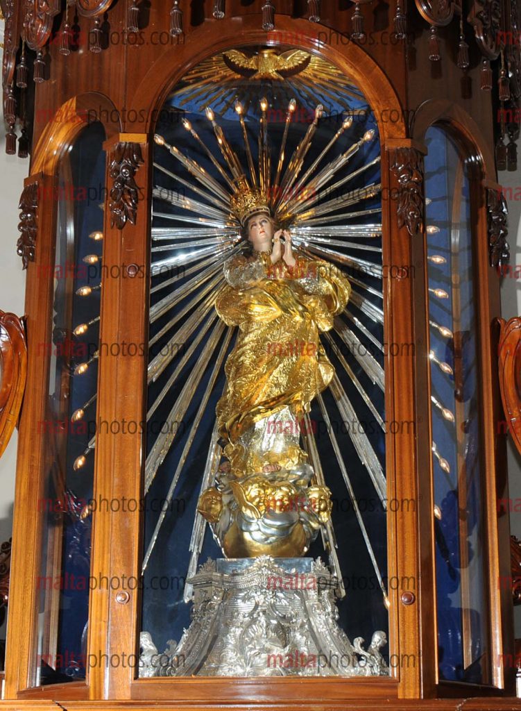 Naxxar Parish Church Religion Vara Statue Vitorja Marija maria Bambina ...