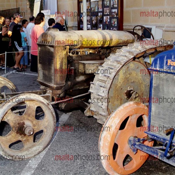 Mgarr Farming Machinery Vehicles Tractors - Malta Photos