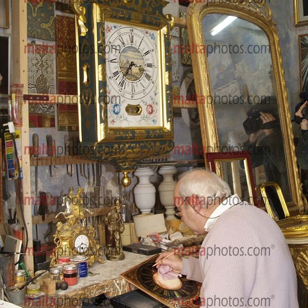 Gilder Mdina Gold Foil Crafts Arlogg Malti tal Lira Maltese Clock ...