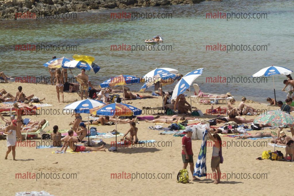 Beaches Sunbathing Golden Bay Tourists People Sandy Swimming - Malta Photos