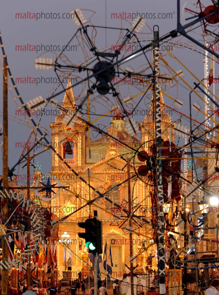 Zurrieq Church Fireworks Giggifogu Piroteknika - Malta Photos