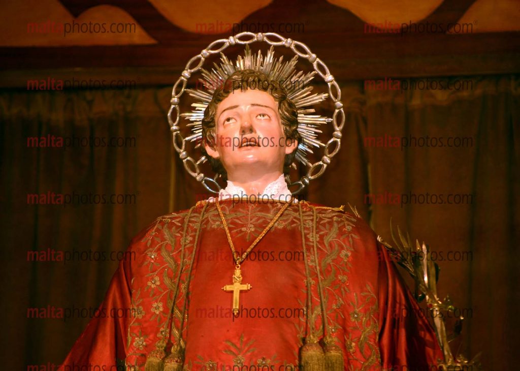 Birgu San Lawrenz St Lawrence Vara Statue - Malta Photos