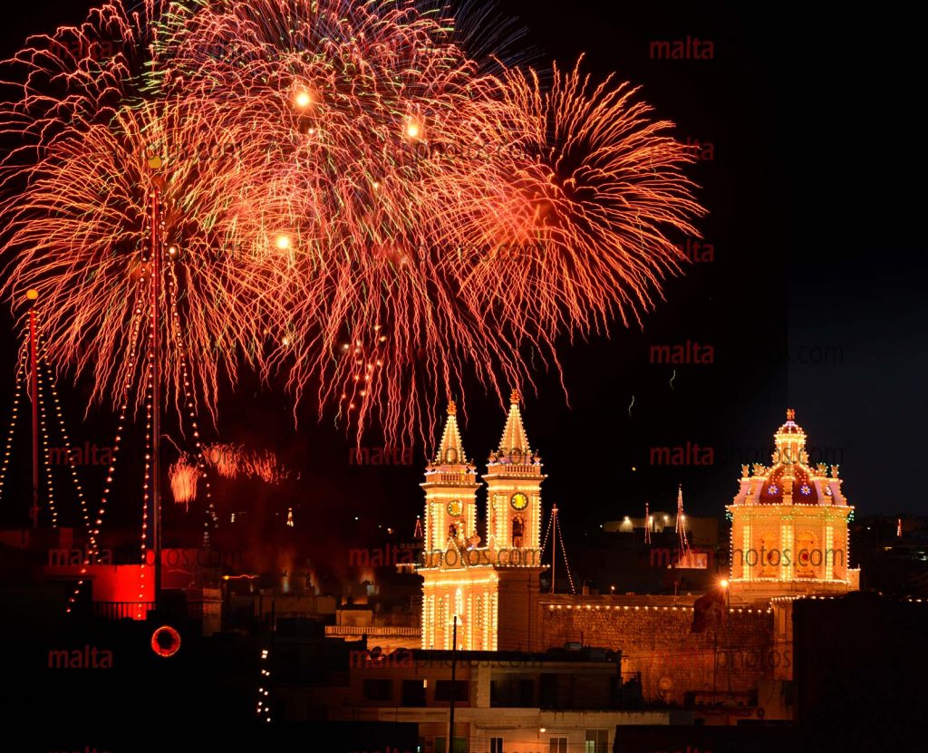 Qormi San George Parish Church Gorg Feast Festa Fireworks - Malta Photos