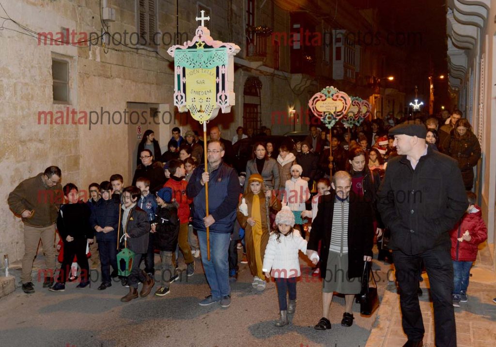 Baby Jesus Procession Museuem Tal Muzew Lija Purcissjoni Bambin People ...